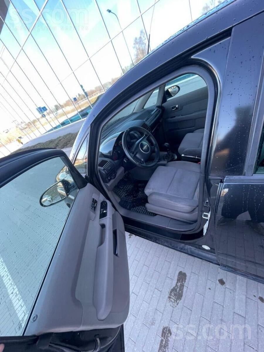Black Audi A2 2002 in Rezekne, with an engine capacity of 1.40 L and mileage of 410 thousand km for 1600 €, photo 8 on AUTOMOTO.COM.LV