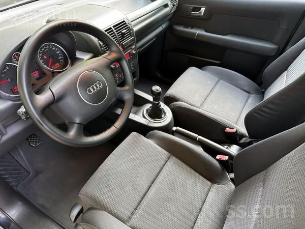 Melns Audi A2 2002 Rīga, ar dzinēja tilpumu 1.40 L un nobraukumu 238 tūkst. km par 3300 €, foto 11 vietnē AUTOMOTO.COM.LV