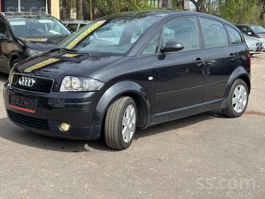 Melns Audi A2 2003 Rīga, ar dzinēja tilpumu 1.60 L un nobraukumu 227 tūkst. km par 3750 €, foto 4 vietnē AUTOMOTO.COM.LV