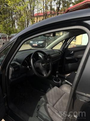 Melns Audi A2 2003 Rīga, ar dzinēja tilpumu 1.60 L un nobraukumu 227 tūkst. km par 3750 €, foto 12 vietnē AUTOMOTO.COM.LV