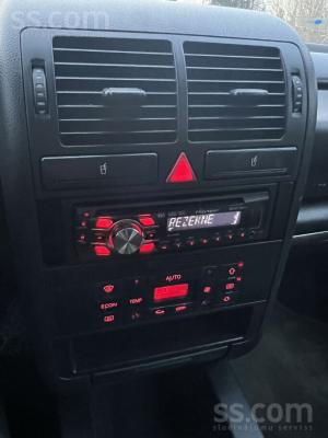 Черный Ауди А2 2003 в Лудза, объемом двигателя 1.40 л и пробегом 262 тыс. км за 2480 €, фото 10 на AUTOMOTO.COM.LV