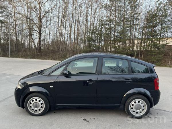 Black Audi A2 2003 in Ludza, with an engine capacity of 1.40 L and mileage of 262 thousand km for 2480 €, photo 5 on AUTOMOTO.COM.LV