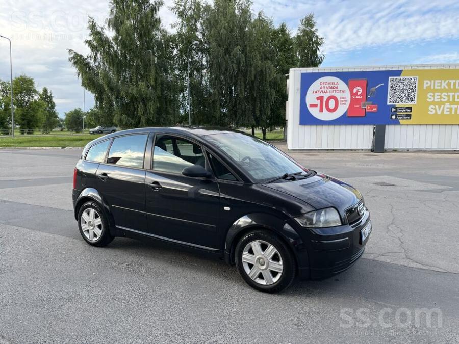 Black Audi A2 2003 in Riga, with an engine capacity of 1.40 L and mileage of 250 thousand km for 2600 €, photo 1 on AUTOMOTO.COM.LV