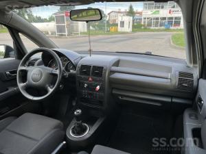 Black Audi A2 2003 in Riga, with an engine capacity of 1.40 L and mileage of 250 thousand km for 2600 €, photo 8 on AUTOMOTO.COM.LV