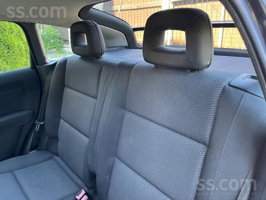 Black Audi A2 2003 in Riga, with an engine capacity of 1.40 L and mileage of 245 thousand km for 2450 €, photo 13 on AUTOMOTO.COM.LV