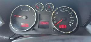 Black Audi A2 2003 in Siauliai, with an engine capacity of 1.42 L and mileage of 254 thousand km for 1500 €, photo 4 on AUTOMOTO.COM.LV
