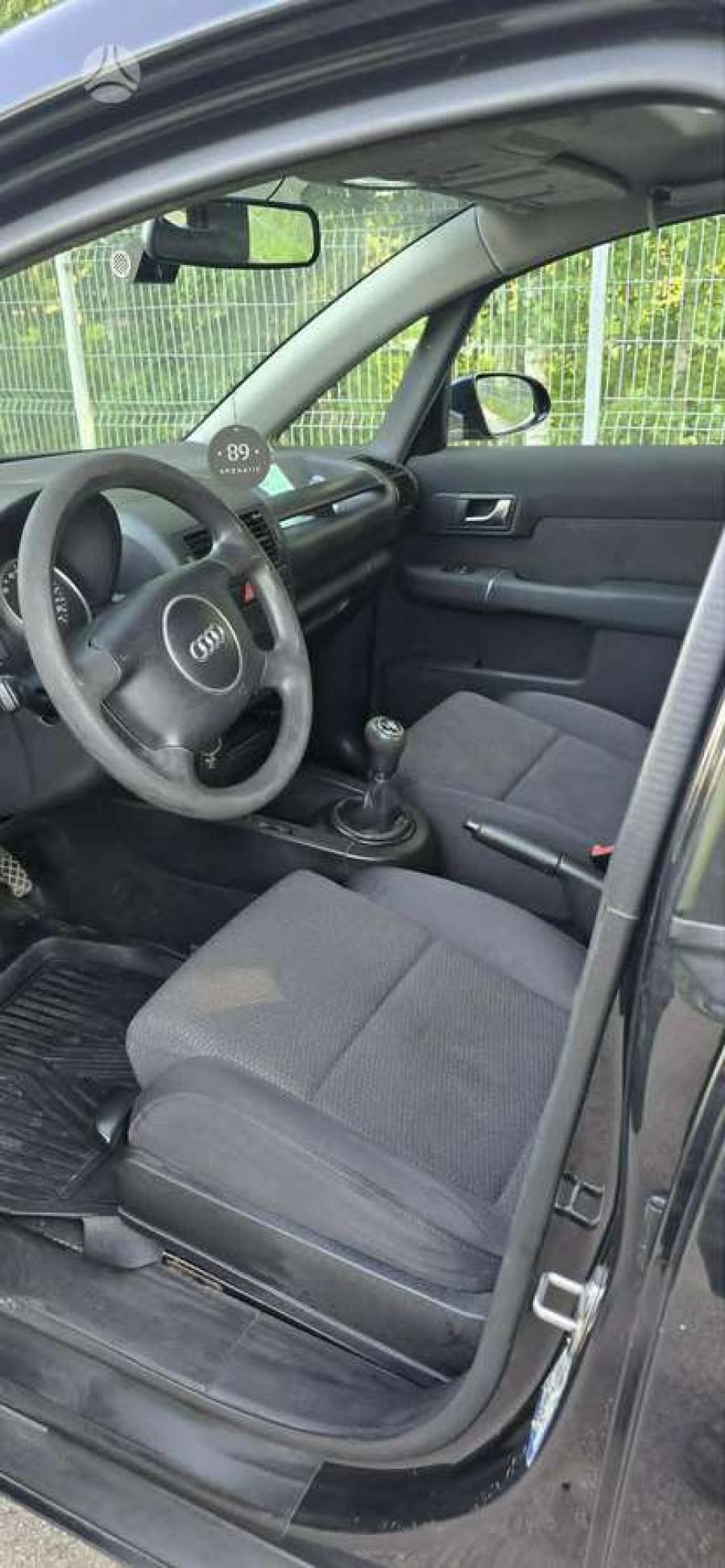 Black Audi A2 2003 in Siauliai, with an engine capacity of 1.42 L and mileage of 254 thousand km for 1500 €, photo 7 on AUTOMOTO.COM.LV