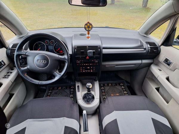 Audi A2 2003 Švenčionys vietnē Melns Audi A2 2003 Švenčionys, ar dzinēja tilpumu 1.42 L un nobraukumu 414 tūkst. km par 1600 €, foto 5 vietnē AUTOMOTO.COM.LV