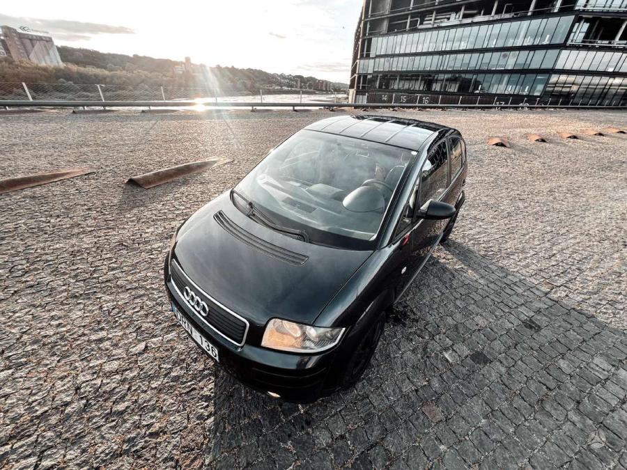 Black Audi A2 2004 in Kaunas, with an engine capacity of 1.42 L and mileage of 330 thousand km for 1850 €, photo 9 on AUTOMOTO.COM.LV