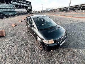 Black Audi A2 2004 in Kaunas, with an engine capacity of 1.42 L and mileage of 330 thousand km for 1850 €, photo 10 on AUTOMOTO.COM.LV
