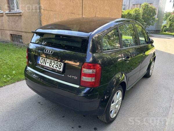 Black Audi A2 2004 in Riga, with an engine capacity of 1.40 L and mileage of 309 thousand km for 2990 €, photo 5 on AUTOMOTO.COM.LV