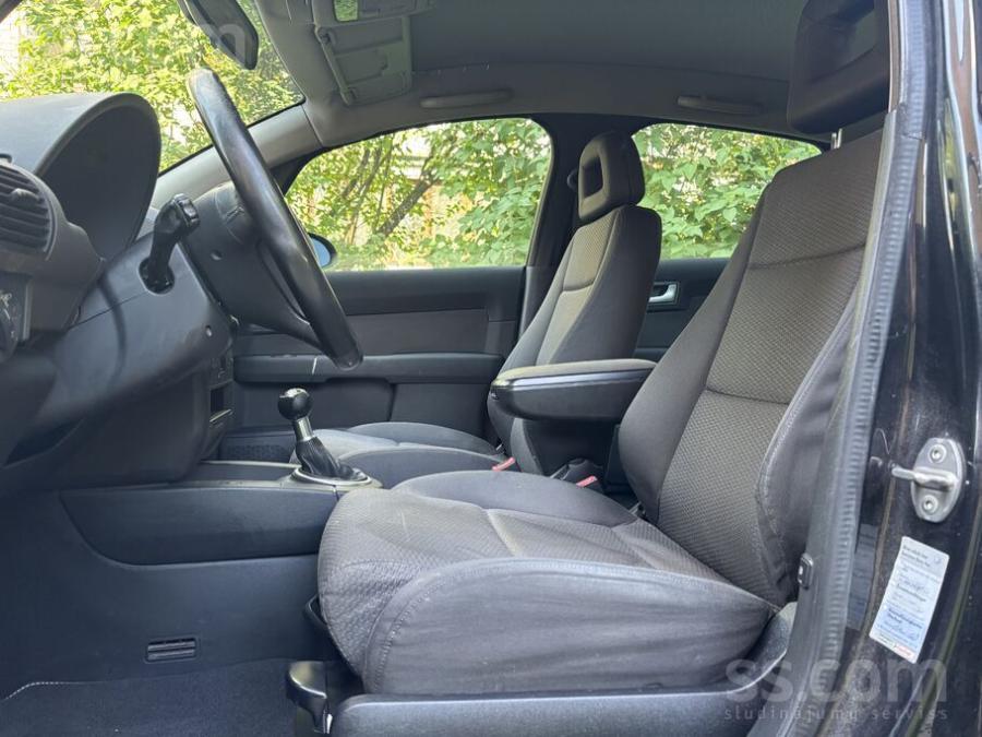 Melns Audi A2 2004 Rīga, ar dzinēja tilpumu 1.40 L un nobraukumu 309 tūkst. km par 2990 €, foto 15 vietnē AUTOMOTO.COM.LV