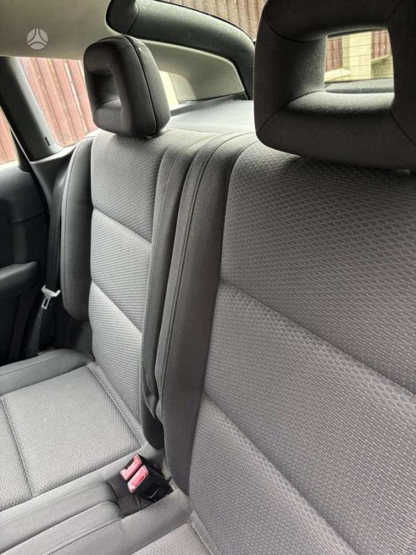 Melns Audi A2 2004 Jurbarkas, ar dzinēja tilpumu 1.42 L un nobraukumu 245 tūkst. km par 2900 €, foto 9 vietnē AUTOMOTO.COM.LV