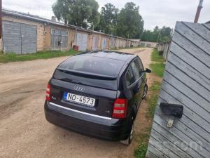 Black Audi A2 2004 in Valmiera, with an engine capacity of 1.40 L and mileage of 306 thousand km for 1800 €, photo 4 on AUTOMOTO.COM.LV