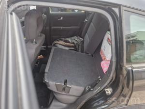 Black Audi A2 2004 in Valmiera, with an engine capacity of 1.40 L and mileage of 306 thousand km for 1800 €, photo 11 on AUTOMOTO.COM.LV