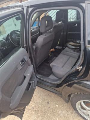 Black Audi A2 2004 in Valmiera, with an engine capacity of 1.40 L and mileage of 306 thousand km for 1800 €, photo 12 on AUTOMOTO.COM.LV