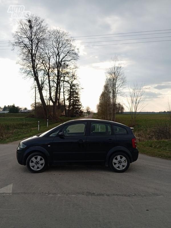 Black Audi A2 2005 in Kazlu Ruda, with an engine capacity of 1.40 L and mileage of 316 thousand km for 1150 €, photo 2 on AUTOMOTO.COM.LV