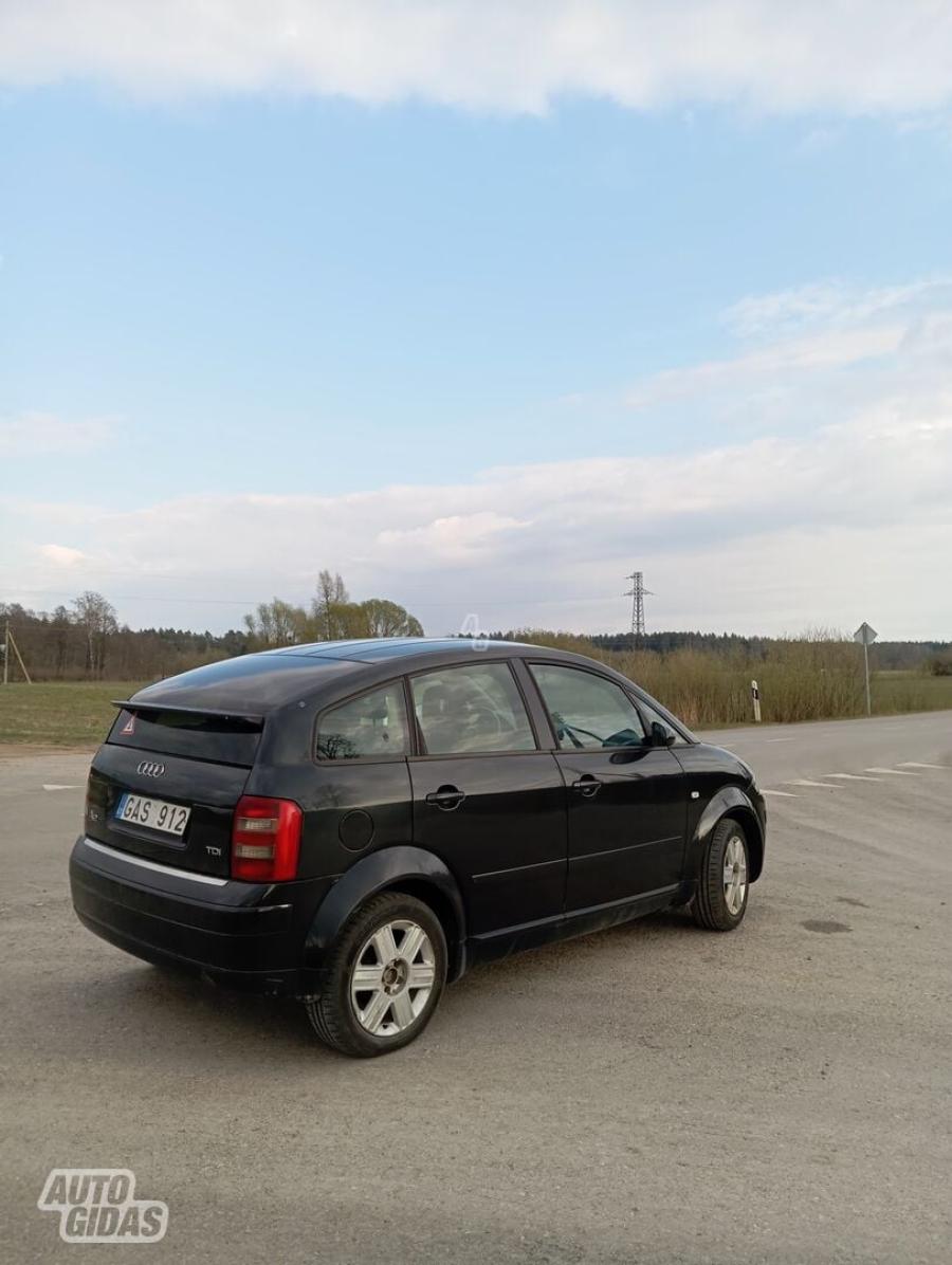 Black Audi A2 2005 in Kazlu Ruda, with an engine capacity of 1.40 L and mileage of 316 thousand km for 1150 €, photo 5 on AUTOMOTO.COM.LV