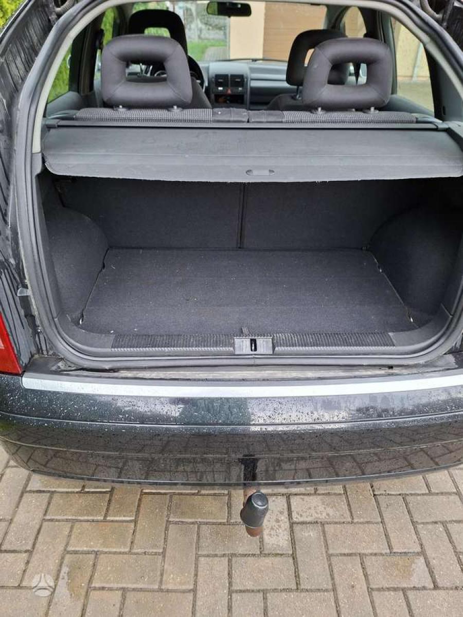 Melns Audi A2 2004 Kauņa, ar dzinēja tilpumu 1.39 L un nobraukumu 216 tūkst. km par 2200 €, foto 13 vietnē AUTOMOTO.COM.LV
