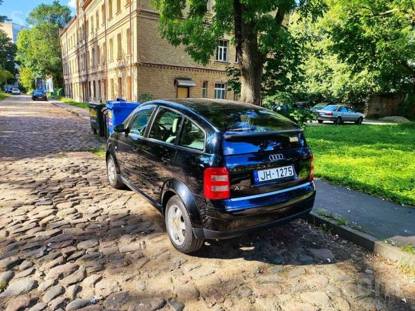 Black Audi A2 2001 in Riga, with an engine capacity of 1.40 L and mileage of 229 thousand km for 600 €, photo 3 on AUTOMOTO.COM.LV
