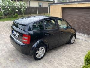 Black Audi A2 2003 in Riga, with an engine capacity of 1.40 L and mileage of 247 thousand km for 2900 €, photo 5 on AUTOMOTO.COM.LV