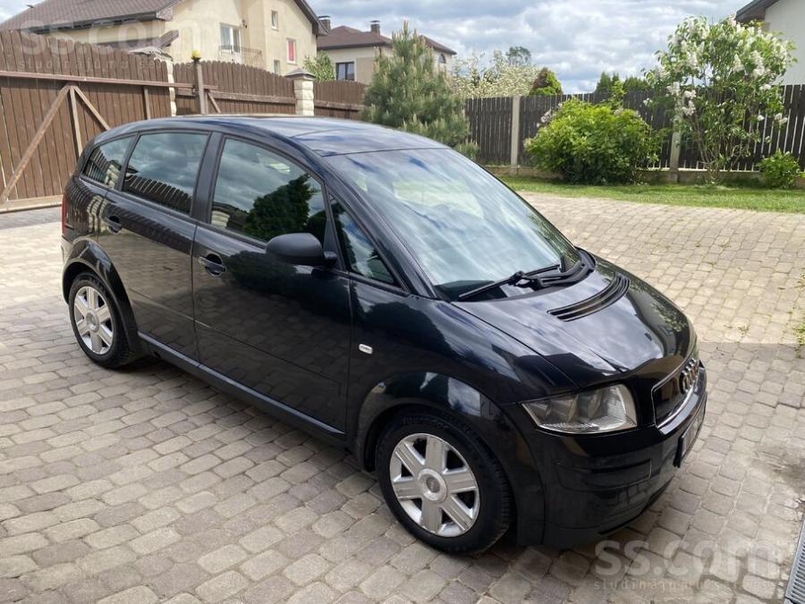 Black Audi A2 2003 in Riga, with an engine capacity of 1.40 L and mileage of 247 thousand km for 2900 €, photo 6 on AUTOMOTO.COM.LV