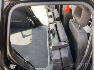 Black Audi A2 2003 in Riga, with an engine capacity of 1.40 L and mileage of 247 thousand km for 2900 €, photo 18 on AUTOMOTO.COM.LV