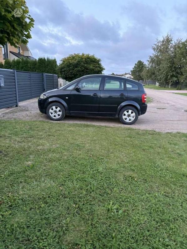 Black Audi A2 2000 in Palanga, with an engine capacity of 1.40 L and mileage of 245 thousand km for 1500 €, photo 7 on AUTOMOTO.COM.LV