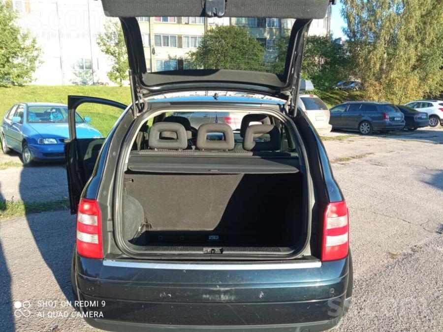 Black Audi A2 2001 in Ogre, with an engine capacity of 1.40 L and mileage of 308 thousand km for 2400 €, photo 4 on AUTOMOTO.COM.LV