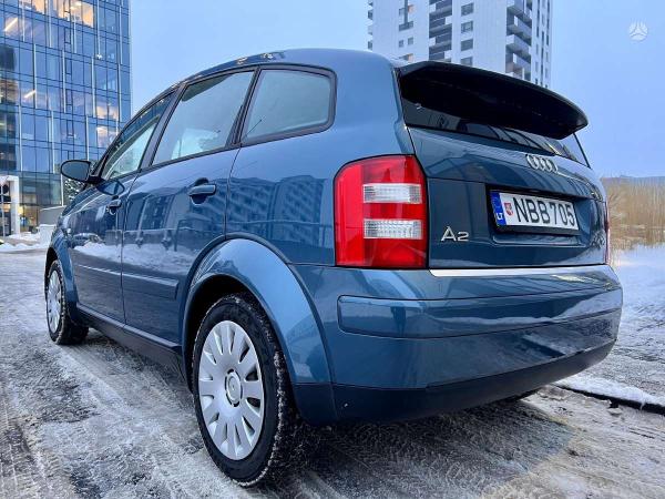 Blue Audi A2 2001 in Vilnius, with an engine capacity of 1.39 L and mileage of 219 thousand km for 1600 €, photo 9 on AUTOMOTO.COM.LV