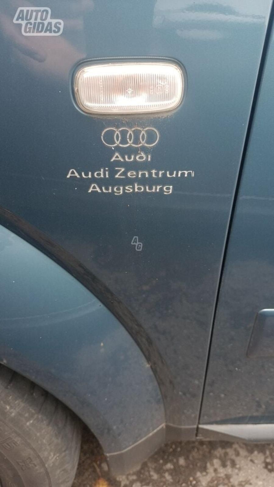 Zils Audi A2 2001 Kauņa, ar dzinēja tilpumu 1.40 L un nobraukumu 228 tūkst. km par 1200 €, foto 9 vietnē AUTOMOTO.COM.LV