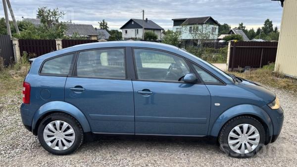 Blue Audi A2 2001 in Rezekne, with an engine capacity of 1.40 L and mileage of 289 thousand km for 2150 €, photo 5 on AUTOMOTO.COM.LV