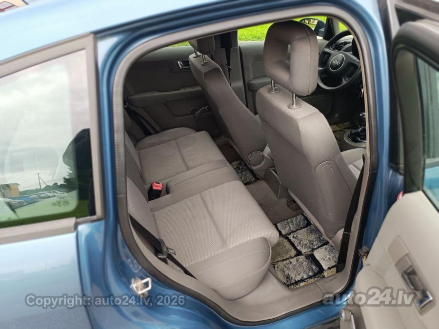 Blue Audi A2 2001 in Tallinn, with an engine capacity of 1.40 L and mileage of 257 thousand km for 800 €, photo 11 on AUTOMOTO.COM.LV