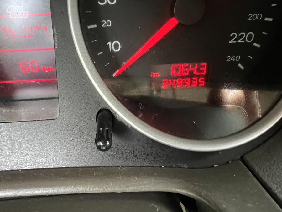 Blue Audi A2 2001 in Siauliai, with an engine capacity of 1.40 L and mileage of 0 thousand km for 1199 €, photo 18 on AUTOMOTO.COM.LV