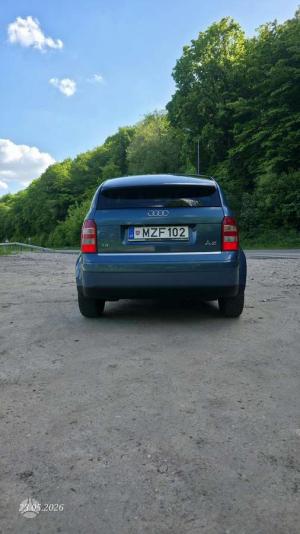 Zils Audi A2 2002 Kauņa, ar dzinēja tilpumu 1.39 L un nobraukumu 275 tūkst. km par 1600 €, foto 17 vietnē AUTOMOTO.COM.LV