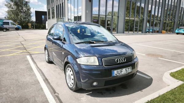 Ауди А2 2002 в Вильнюс на AUTOMOTO.COM.LV Синий Ауди А2 2002 в Вильнюс, объемом двигателя 1.40 л и пробегом 313 тыс. км за 700 €, фото 3 на AUTOMOTO.COM.LV
