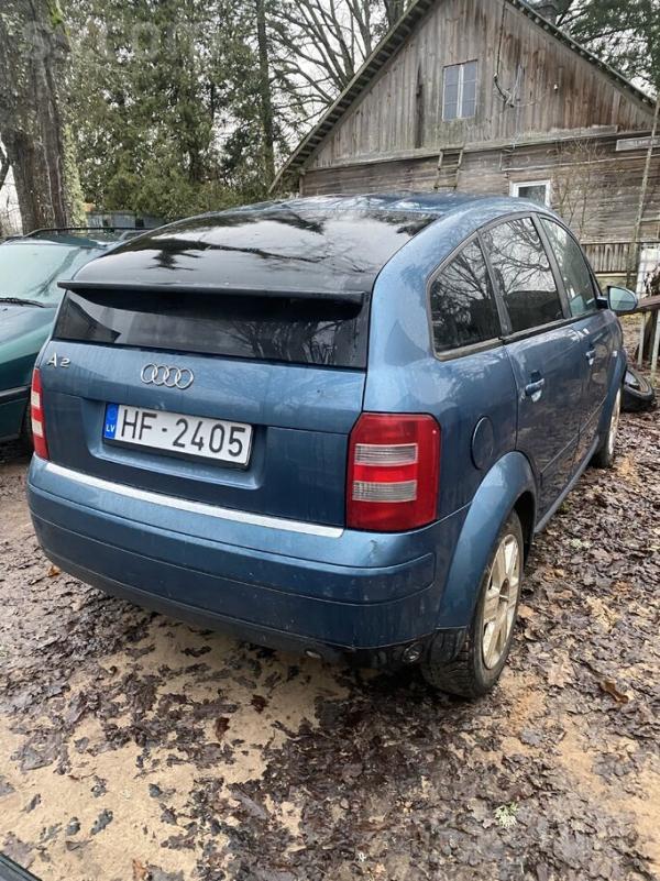 Zils Audi A2 2003 Gulbene, ar dzinēja tilpumu 1.40 L un nobraukumu 255 tūkst. km par 1800 €, foto 3 vietnē AUTOMOTO.COM.LV