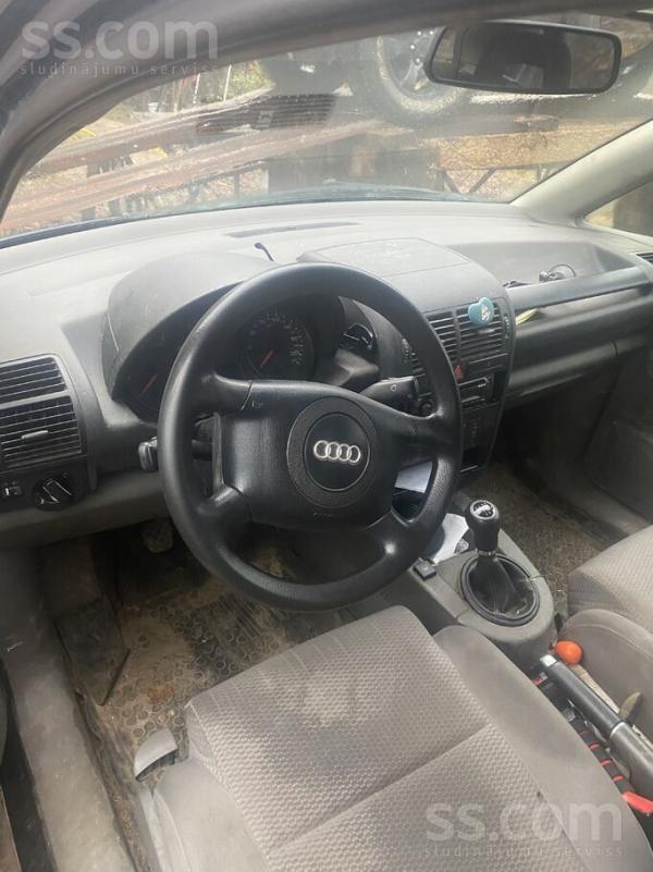 Zils Audi A2 2003 Gulbene, ar dzinēja tilpumu 1.40 L un nobraukumu 255 tūkst. km par 1800 €, foto 5 vietnē AUTOMOTO.COM.LV