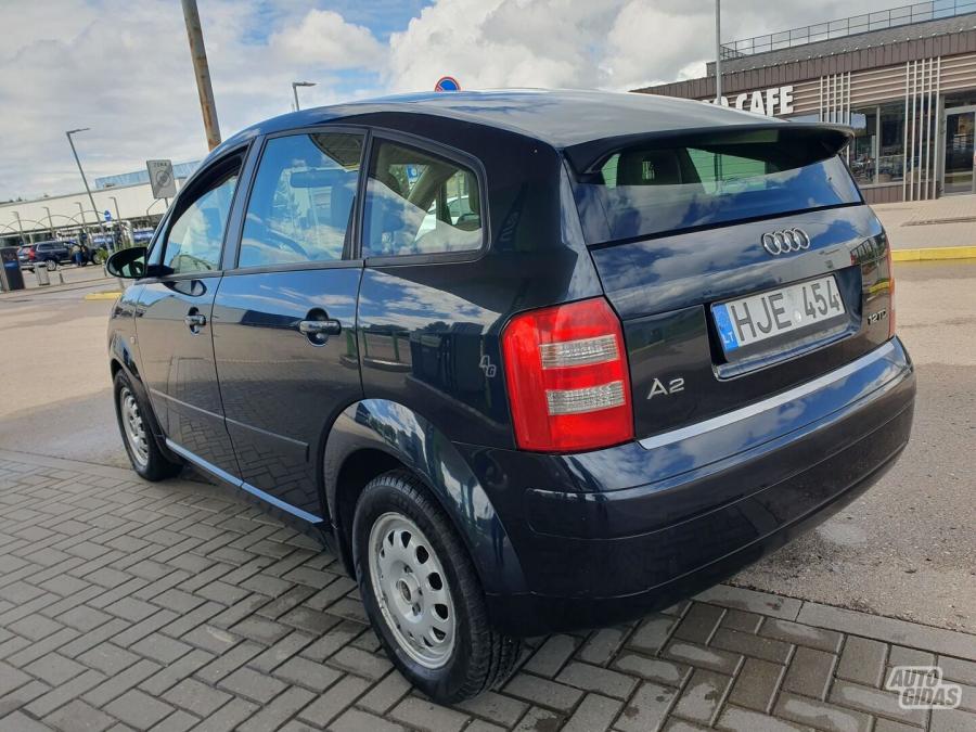 Zils Audi A2 2003 Kauņa, ar dzinēja tilpumu 1.20 L un nobraukumu 445 tūkst. km par 2450 €, foto 7 vietnē AUTOMOTO.COM.LV