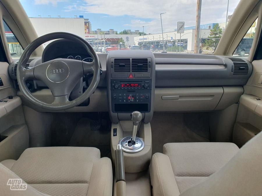 Zils Audi A2 2003 Kauņa, ar dzinēja tilpumu 1.20 L un nobraukumu 445 tūkst. km par 2450 €, foto 8 vietnē AUTOMOTO.COM.LV