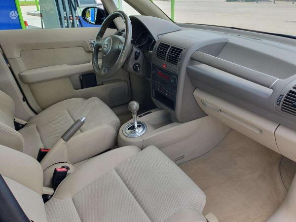 Zils Audi A2 2003 Kauņa, ar dzinēja tilpumu 1.20 L un nobraukumu 445 tūkst. km par 2450 €, foto 8 vietnē AUTOMOTO.COM.LV