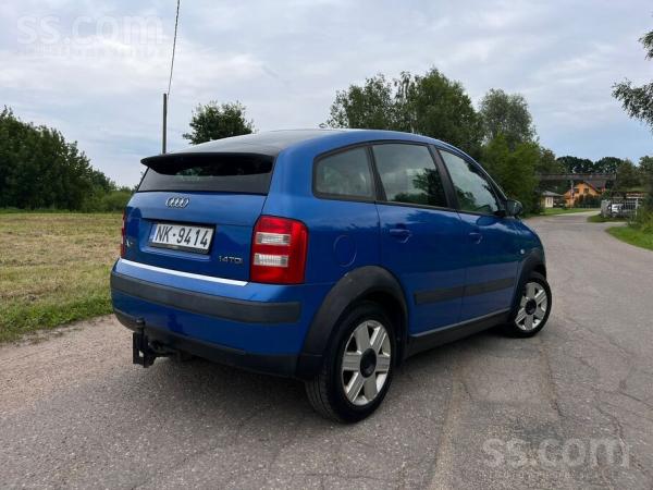 Zils Audi A2 2004 Rīga, ar dzinēja tilpumu 1.40 L un nobraukumu 0 tūkst. km par 1990 €, foto 6 vietnē AUTOMOTO.COM.LV