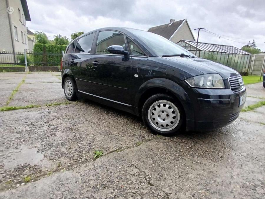Blue Audi A2 2004 in Kaunas, with an engine capacity of 1.19 L and mileage of 334 thousand km for 2250 €, photo 8 on AUTOMOTO.COM.LV