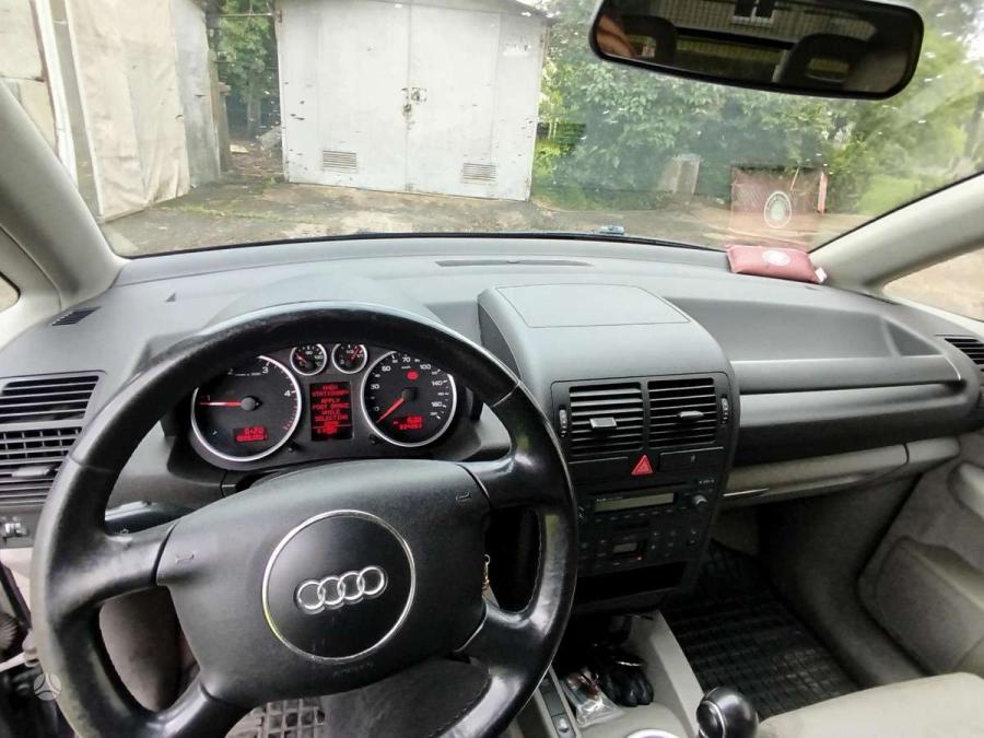 Blue Audi A2 2004 in Kaunas, with an engine capacity of 1.19 L and mileage of 334 thousand km for 2250 €, photo 13 on AUTOMOTO.COM.LV