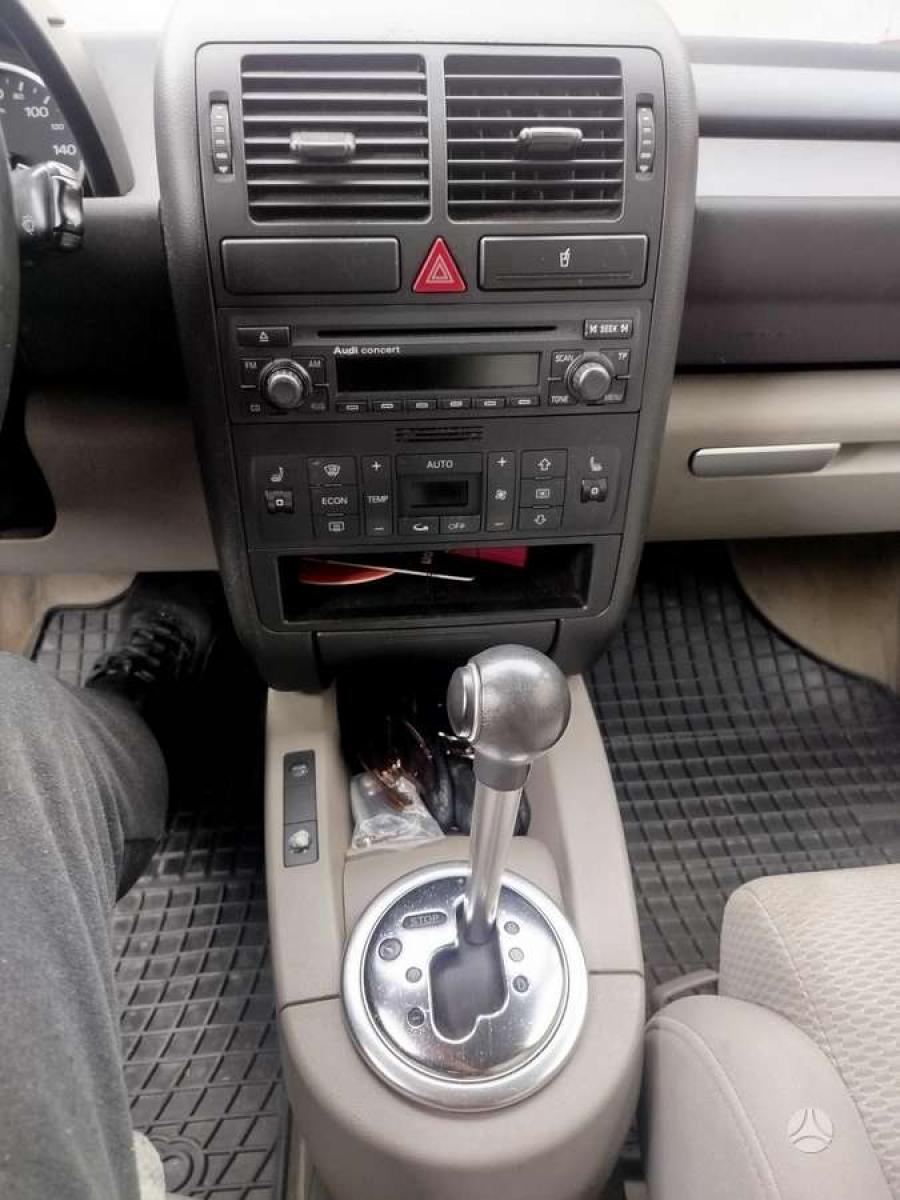 Blue Audi A2 2004 in Kaunas, with an engine capacity of 1.19 L and mileage of 334 thousand km for 2250 €, photo 16 on AUTOMOTO.COM.LV