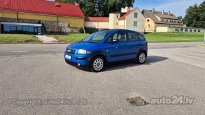 Zils Audi A2 2004 Tartu, ar dzinēja tilpumu 1.60 L un nobraukumu 264 tūkst. km par 4900 €, foto 3 vietnē AUTOMOTO.COM.LV
