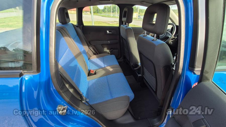 Zils Audi A2 2004 Tartu, ar dzinēja tilpumu 1.60 L un nobraukumu 264 tūkst. km par 4900 €, foto 12 vietnē AUTOMOTO.COM.LV