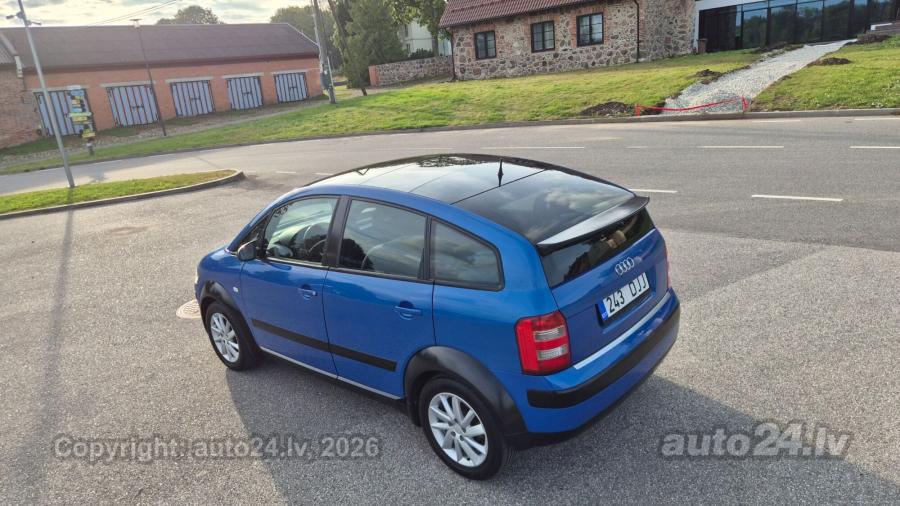 Zils Audi A2 2004 Tartu, ar dzinēja tilpumu 1.60 L un nobraukumu 264 tūkst. km par 4900 €, foto 26 vietnē AUTOMOTO.COM.LV