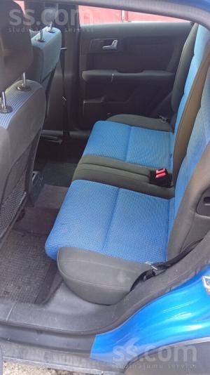 Blue Audi A2 2005 in Riga, with an engine capacity of 1.40 L and mileage of 338 thousand km for 5000 €, photo 7 on AUTOMOTO.COM.LV