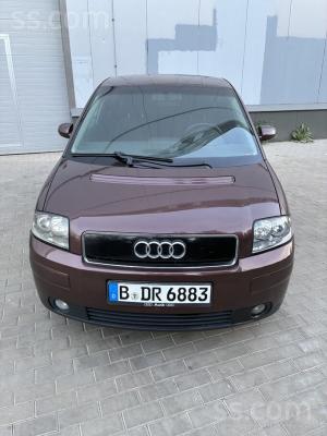 Brūns Audi A2 2003 Rīga, ar dzinēja tilpumu 1.40 L un nobraukumu 265 tūkst. km par 2650 €, foto 4 vietnē AUTOMOTO.COM.LV